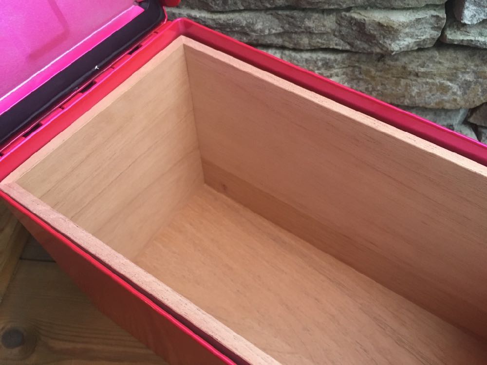 Ammodor Tactical Humidors | Ammo Can Cigar Humidors | The Dazzling Pink 50